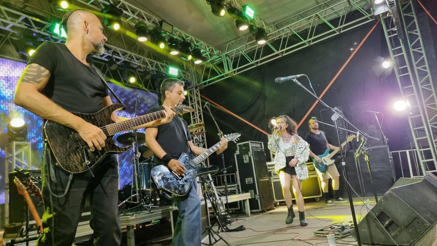 2º “Rock Day Festival” tem público total de 22 mil pessoas - Jornal ...